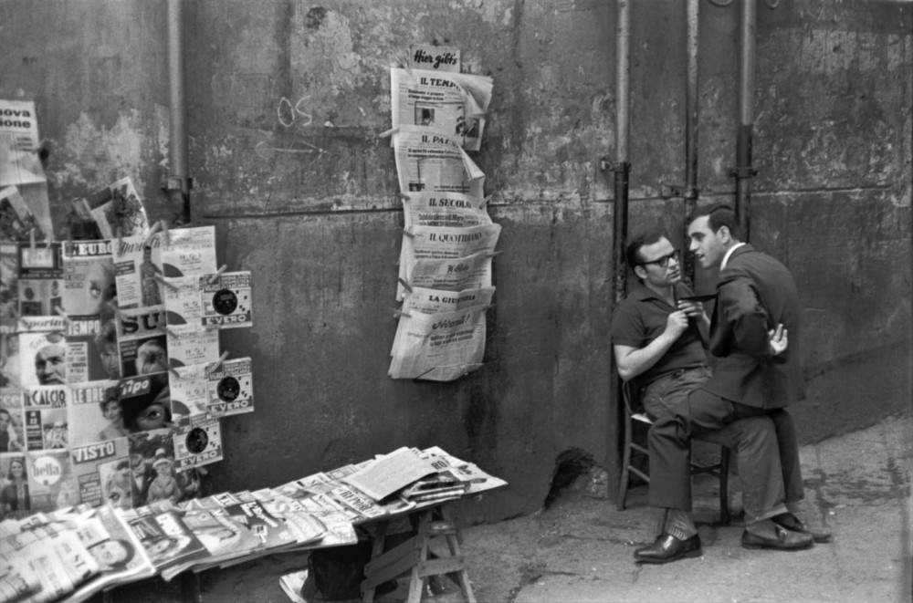 Henri Cartier Bresson: Decisive Photographs” (1953) – AMERICAN SUBURB X